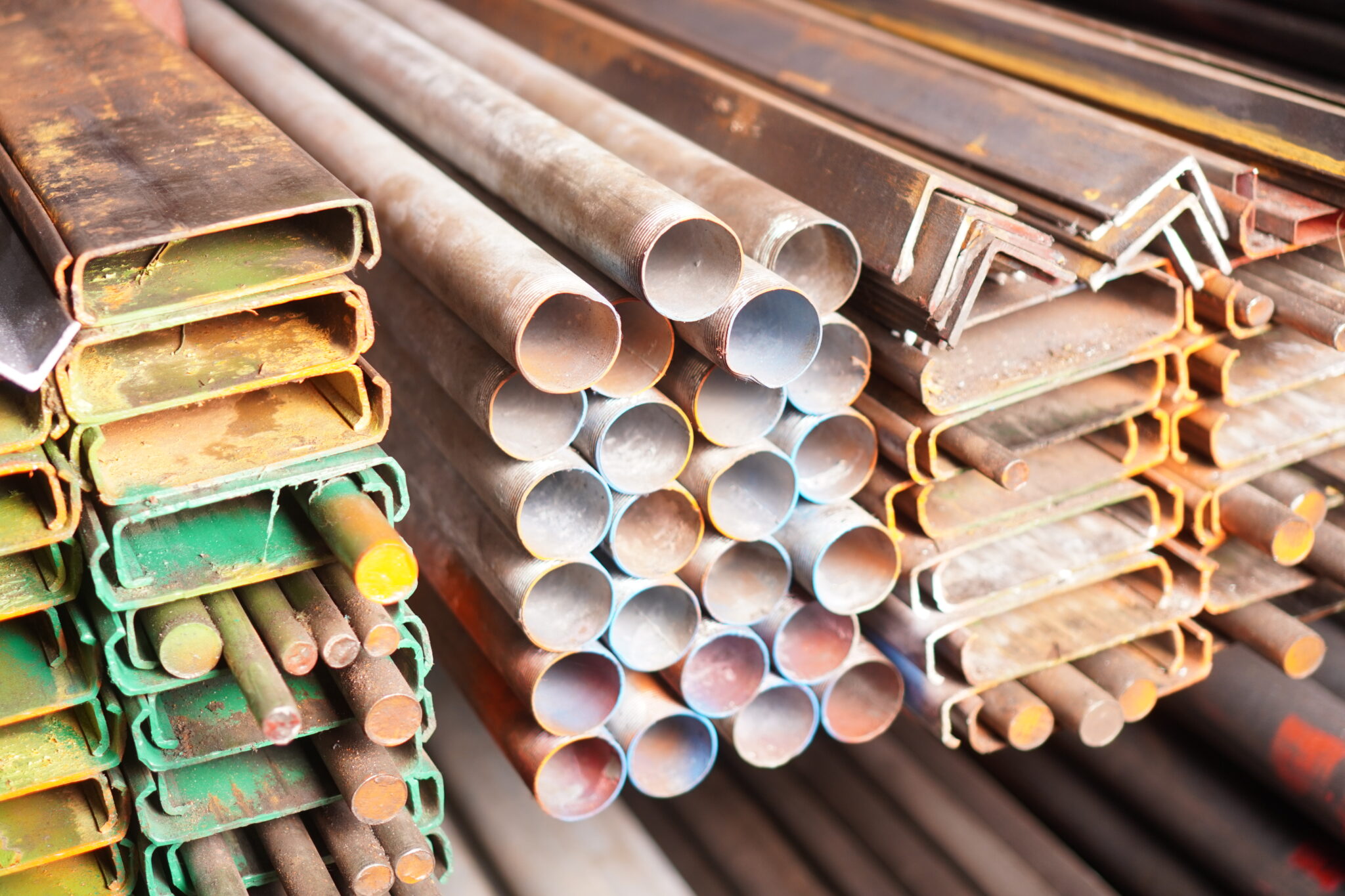 Besindo Jaya Balikpapan – Supplier Besi dan Baja